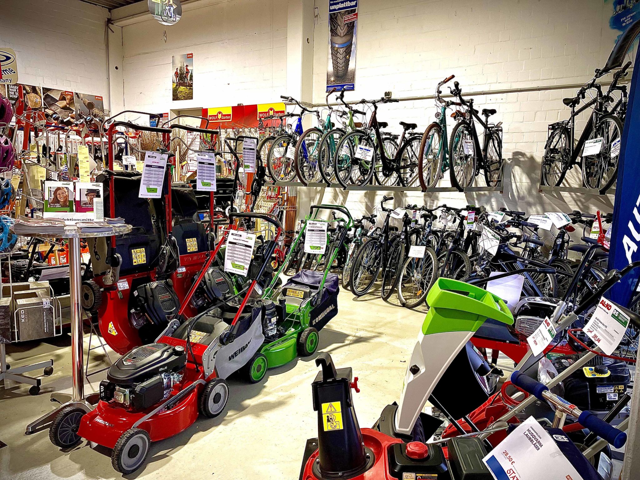 Showroom - Rosenow's Service